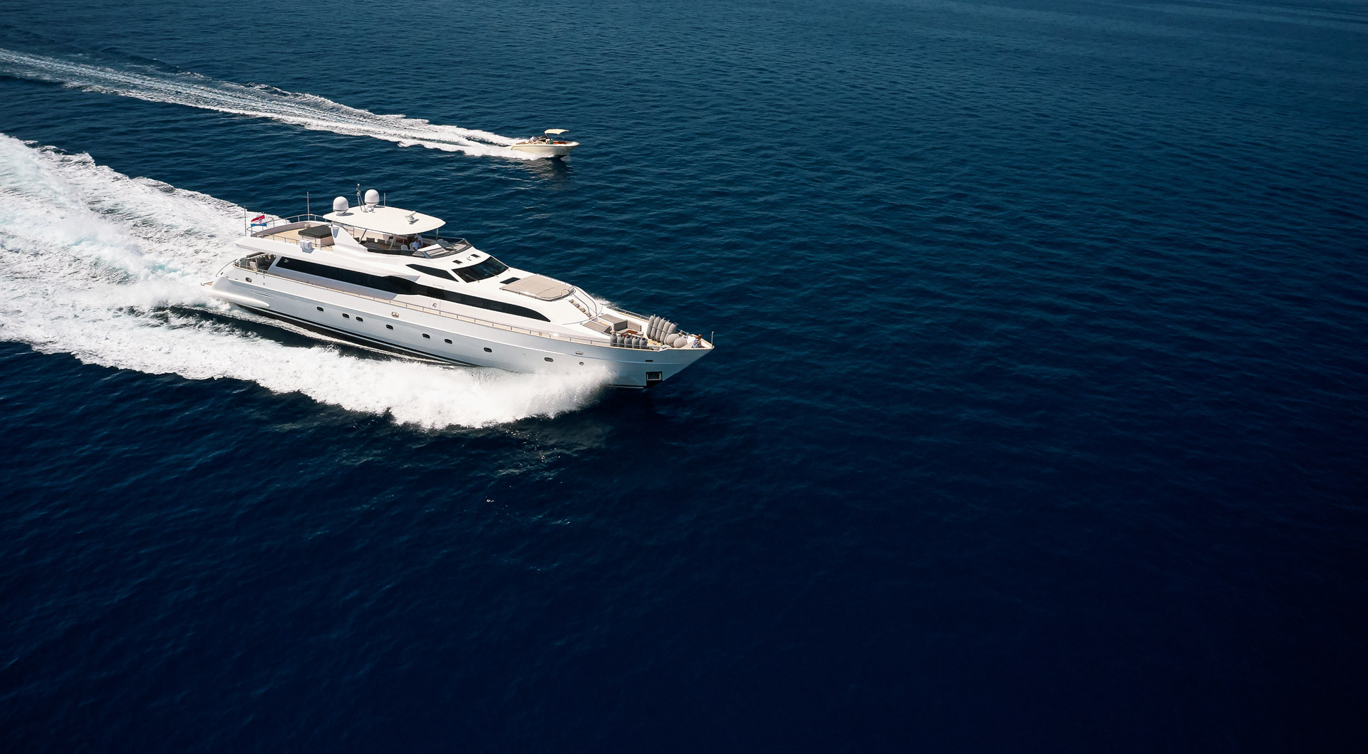 Princess Lona - Specification